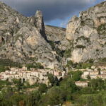 Guided tour of the old town of Moustiers Sainte Marie - What to Expect from the Tour