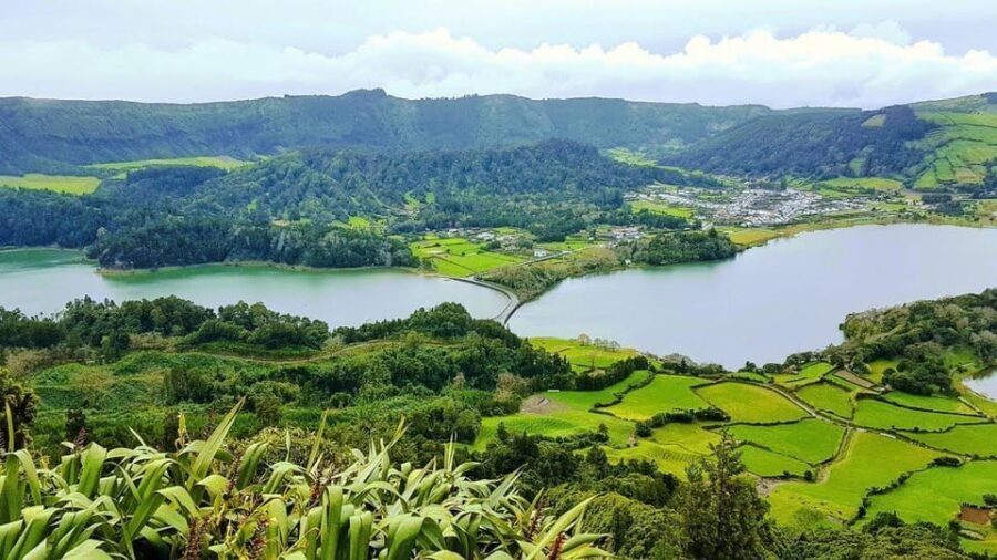 Guided Tour to the green & blue Lake of Sete Cidades - Frequently Asked Questions