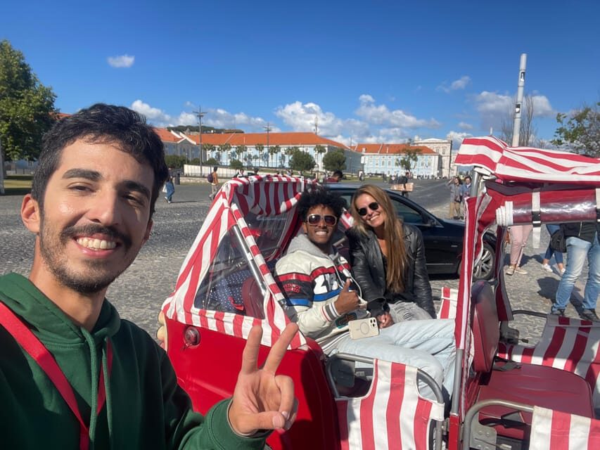 Guided tuk tuk tour in Lisbon's old neighborhoods - Detailed look at the itinerary