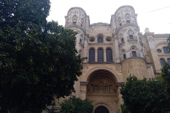 Guided visit to the Cathedral of Malaga and its surroundings - FAQ