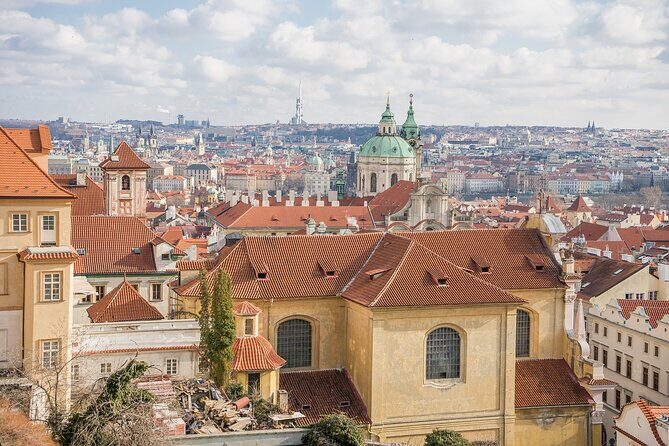 Guided Walking Tour in Prague - The Experience: What to Expect and How It Feels