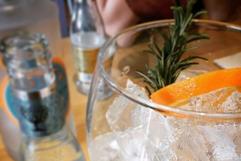 Haggis paired with whisky & gins in 56 North distillery! - Authentic Scottish Flavor with a Modern Touch