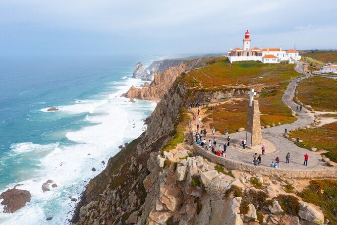 Half-Day Private Panoramic Tour to Sintra and Cascais from Lisbon - Authentic Highlights and Practical Tips