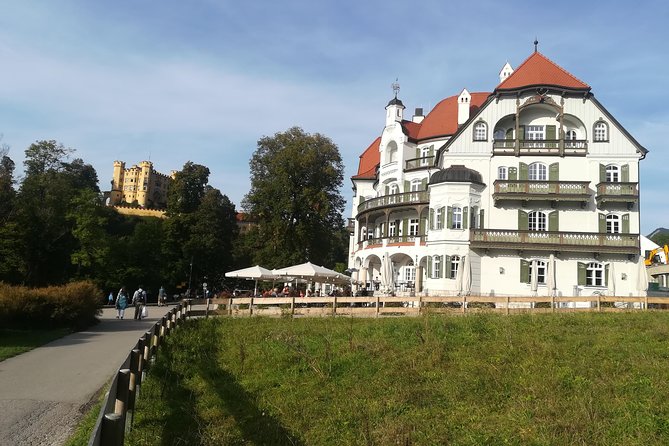 Half day tour private from Munich to Neuschwanstein Castle - Exploring the Bavarian Gems: Private Munich to Neuschwanstein Castle Tour