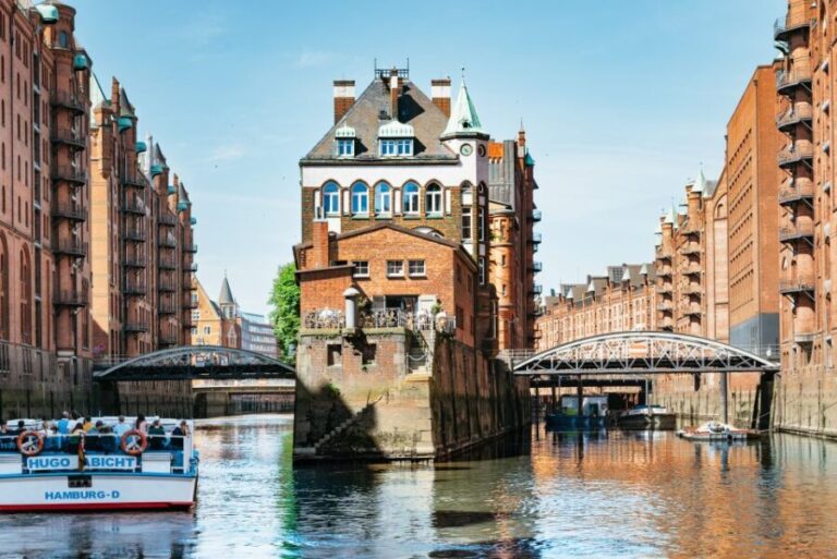 Hamburg: 1.5-Hour Harbor and Speicherstadt Day Cruise - What to Expect: A Step-by-Step Breakdown