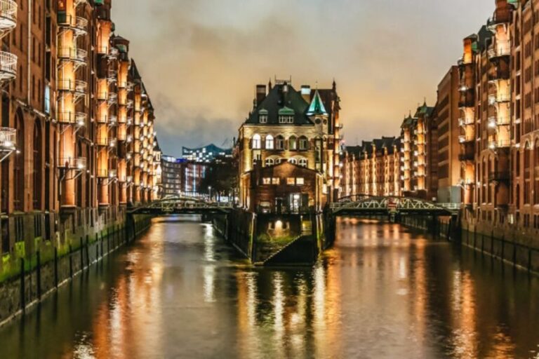 Hamburg: 1.5h Grand Harbor Evening Lights Cruise - The Itinerary: What You’ll See and Experience