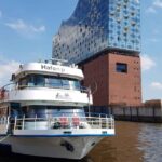 Hamburg: 1 hour harbor boat Tour Hamburg - The Itinerary in Depth