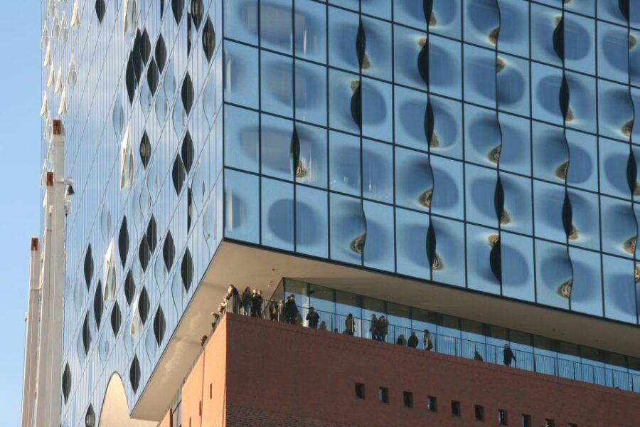 Hamburg: Guided Walking Tour - Exploring Hamburg on Foot: What You Can Expect