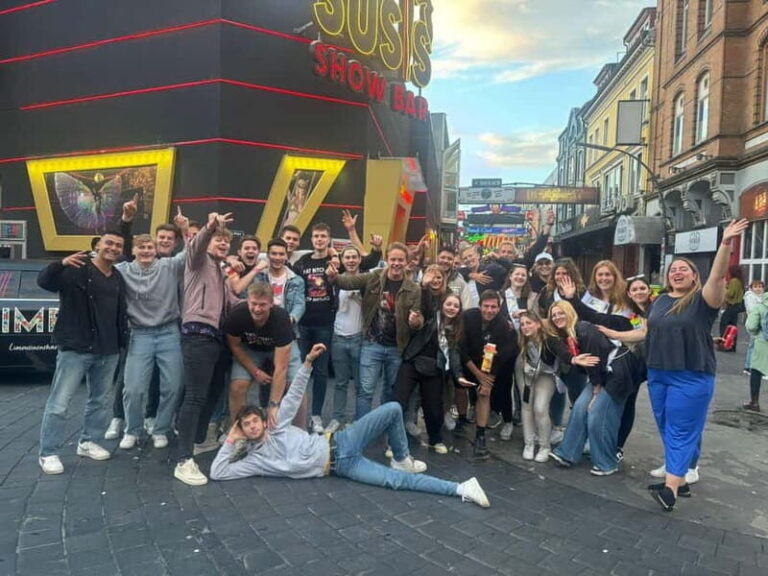 Hamburg: Night Pub Crawl through the Reeperbahn - Exploring Hamburg’s Nightlife: A Deep Dive