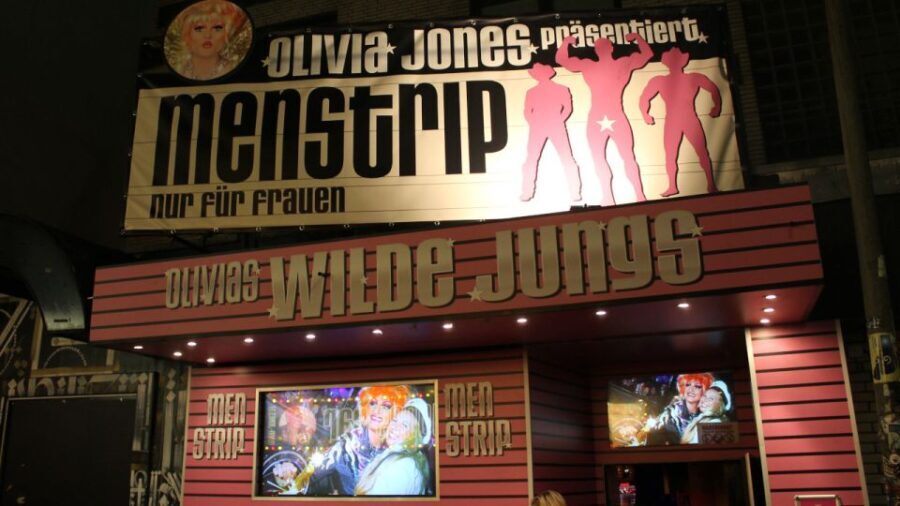Hamburg: Olivias Wilde Jungs - Group Entry and Lounge - What to Expect at Olivias Wilde Jungs