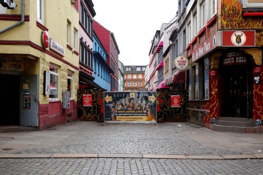 Hamburg: Private St. Pauli History & Highlights Walking Tour - The Landungsbrücken and Waterfront Views