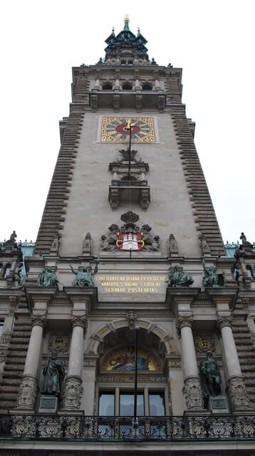 Hamburg: Private Tour Down Town around City Hall - The Main Stops and Their Significance