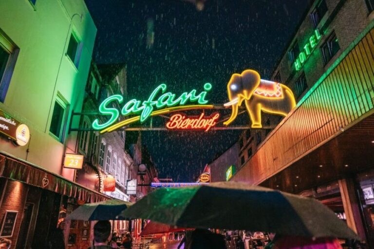 Hamburg: Reeperbahn Lust & Laster Tour for Adults Only - An In-Depth Look at the Itinerary