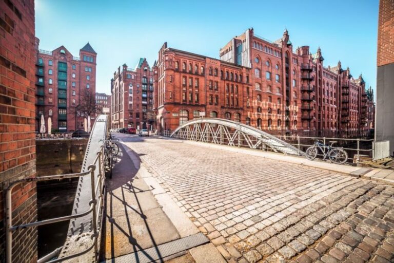 Hamburg: Speicherstadt and HafenCity Tour - Modern Marvels in HafenCity