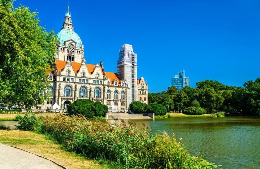Hannover: Express Walk with a Local in 60 minutes - How the Tour Fits Into Your Hannover Visit