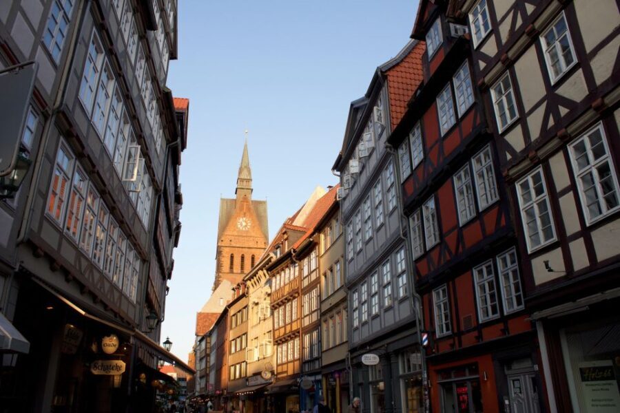 Hanover: Night tour with night watchman Melchior - A Closer Look at the Tour Experience