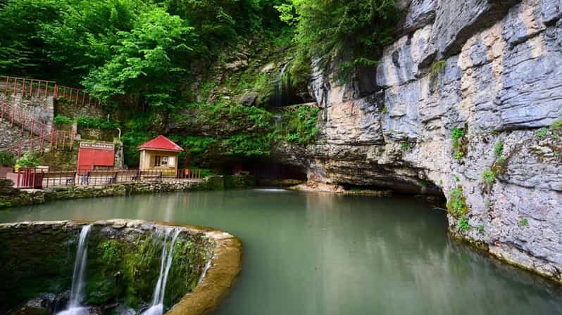 Hdrnebi: Çal Cave, Hdrnebi Plateu, and Sera Lake Tour - Who Would Love This Tour?