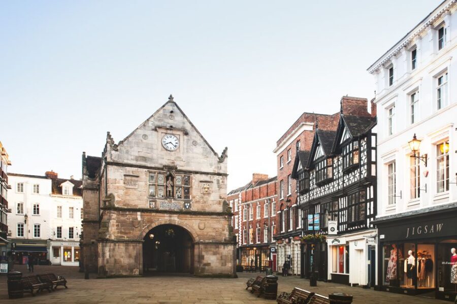 Heart of England, North Wales and Yorkshire 5-Day Tour - Transportation and Group Dynamics