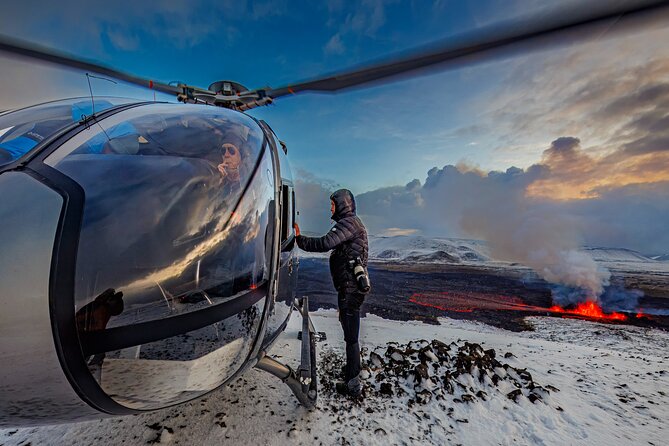 Helicopter Tour Over Icelands Reykjanes Volcano Eruption Site - An In-Depth Look at the Reykjanes Helicopter Tour