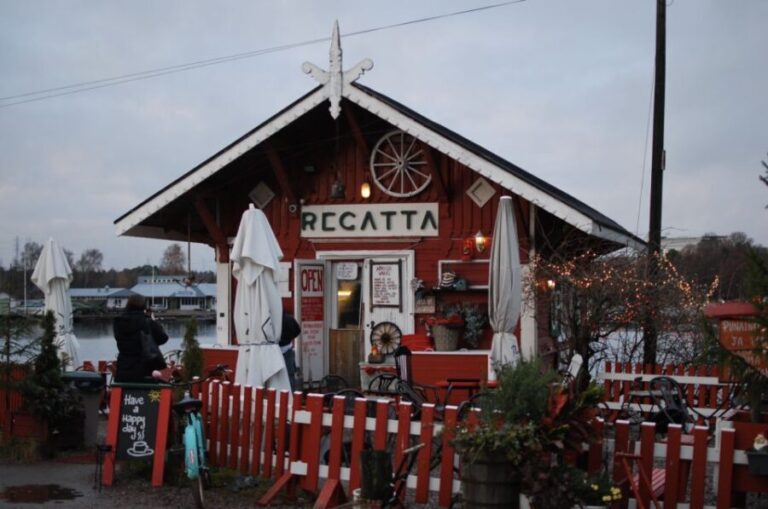 Helsinki: City Center Highlights Guided Minivan Tour - Practical Aspects and What to Expect