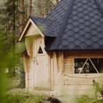 Helsinki: Guided Nature Experience with Campfire and Meal - Exploring the Finnish Nature Experience