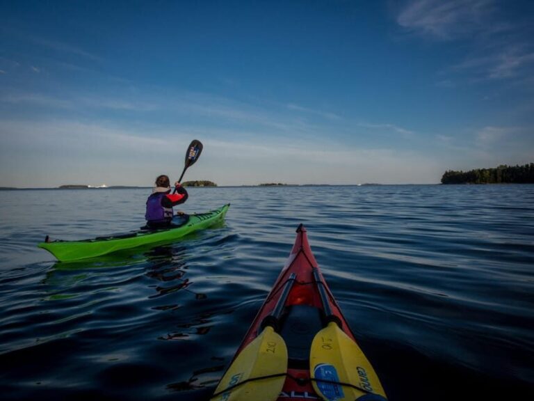 Helsinki: Midnight Sun Kayaking Tour with Campfire - FAQs