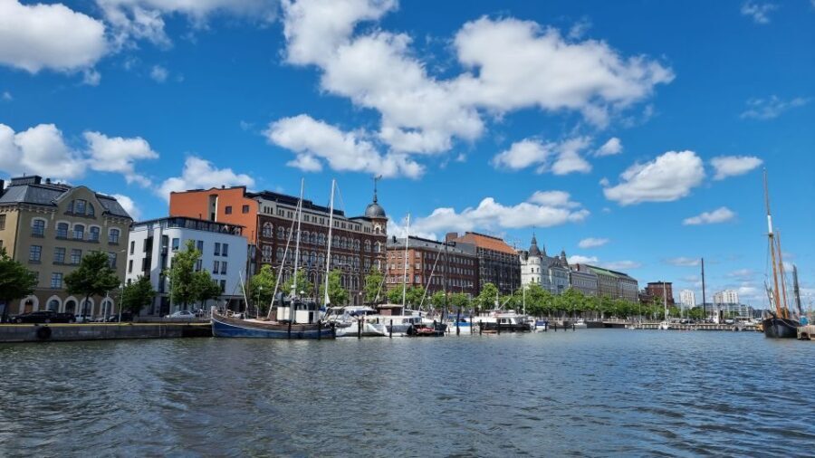 Helsinki: Private City Highlights Tour with Transfer - Who Should Consider This Tour?