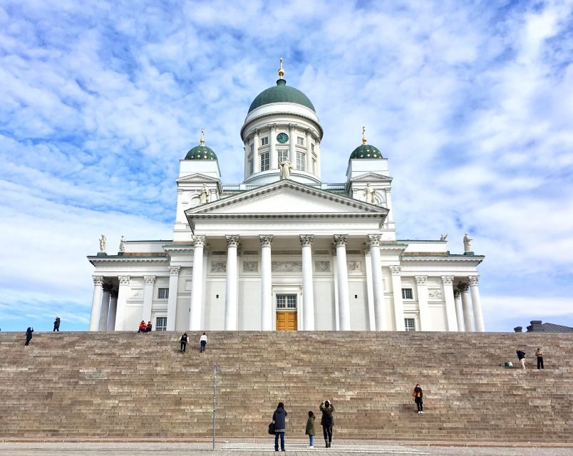 Helsinki: Small-Group Walking Tour with City Planner Guide - Detailed Breakdown of the Itinerary