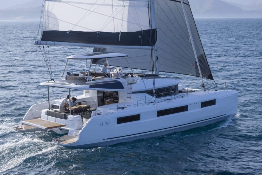 Heraklion: Dia Island Ultimate Catamaran Cruise with Meal - The Arrival at Dia Island: What Makes It Special