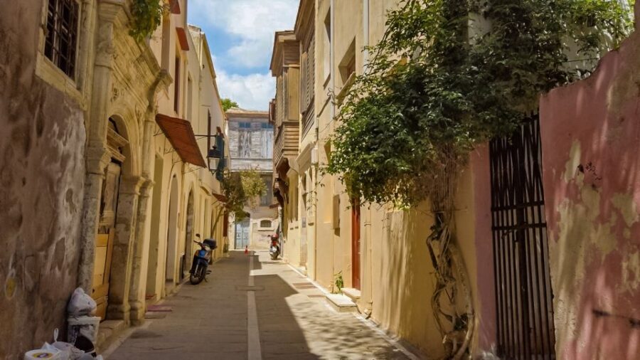 Heraklion: Rethymno and Western Crete Highlights Day Trip - Transportation and Group Size