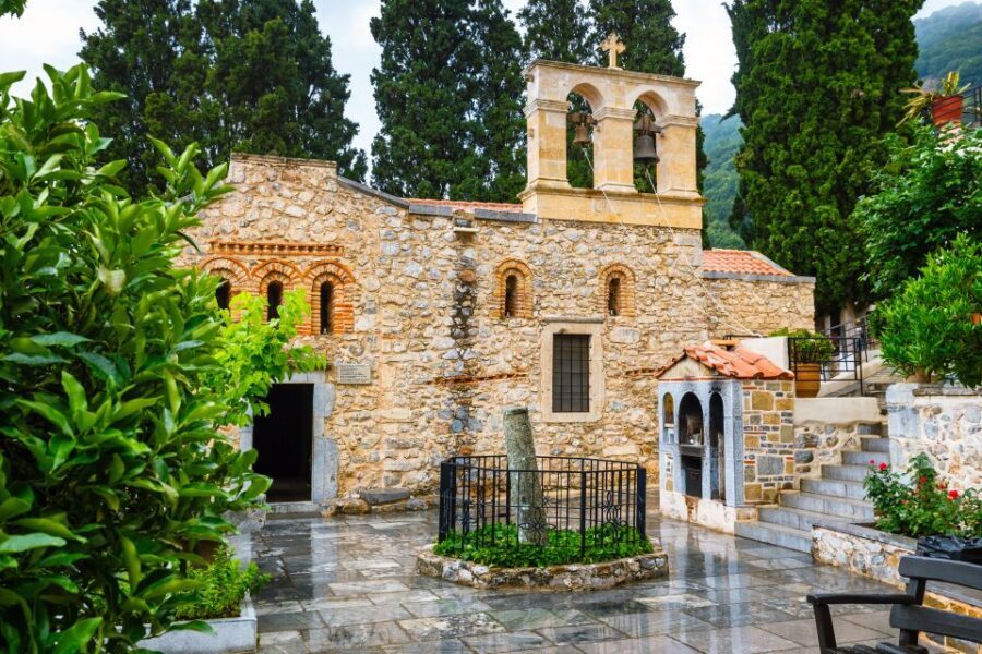 Heraklion: Tour to Cave of Zeus, Mochos Village, & Knossos - What You’ll See and Do: A Deep Dive into the Itinerary