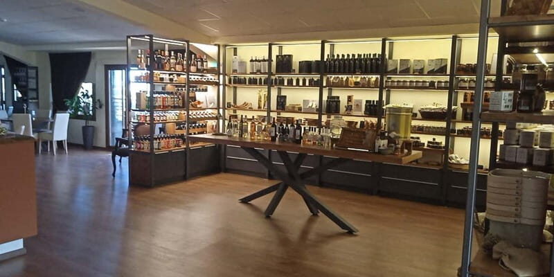 Heraklion: Wine, Olive Oil & Cheese Gastronomic Experience - Why This Tour Works for Different Types of Travelers
