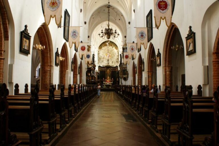 Highlights of Gdask, Gdynia and Sopot 1-day Private Tour - Exploring Gdansk