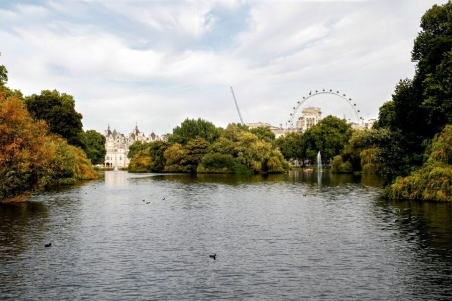 Highlights of Royal London Bike Tour (3 Hours) - Who Would Love This Tour?