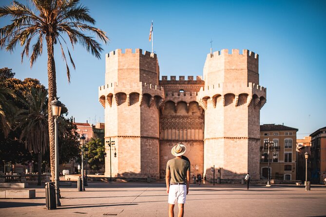 Highlights of Valencia Half-Day Private Tour with Local Tasting - Discover the Heart of Valencia with a Private Guided Tour
