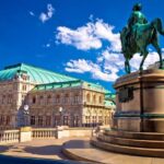 Highlights of Vienna: Private Bike Tour with Licensed Guide - Extended Routes for Deeper Exploration