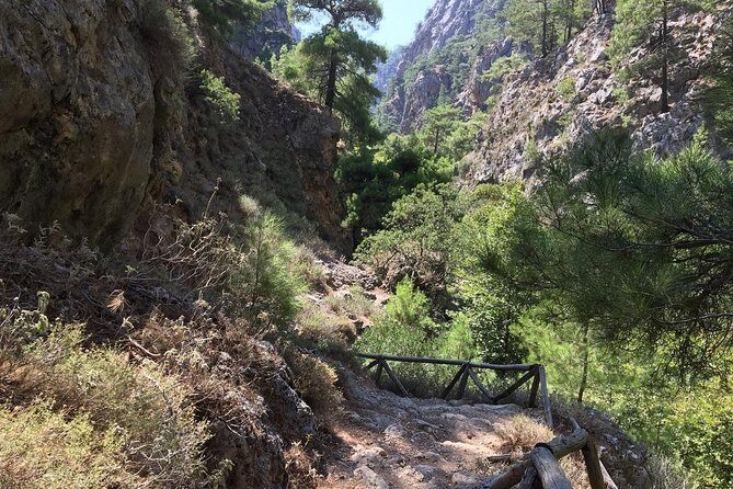 Hike Agia Irini Gorge Private Tour (price per group of 6) - The Benefits of Private Transportation and Personalized Attention