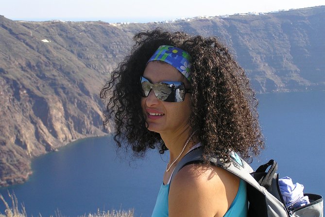 Hiking activity through the volcanic land of wonder - Key Points