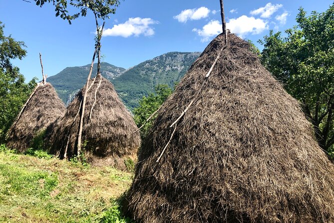 Hiking back in time: The Remote Villages of Banat - Hiking back in time: The Remote Villages of Banat