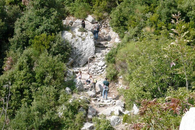 Hiking Path of The Gods All Inclusive - Who Should Consider This Tour?