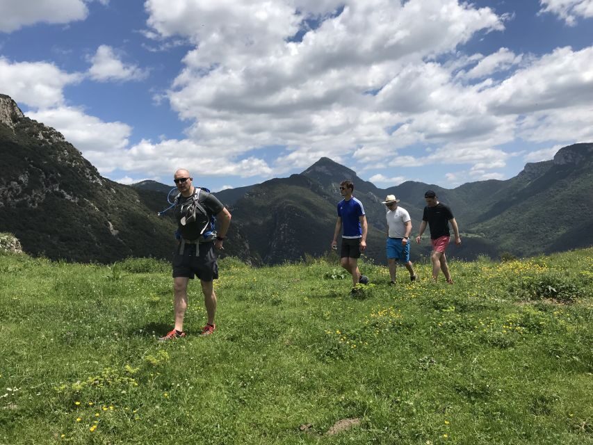 Hiking Tour Exploring Enchanting Waterfalls of the Pyrenees - Who Should Consider This Tour?