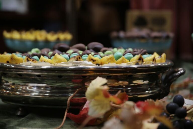 Historic Shops in Genoa: Tour Through Tradition and Flavours - Authenticity and Real-World Value