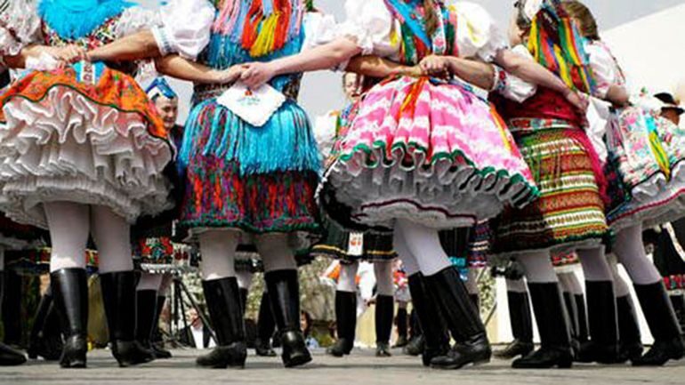Hollók Ethnographic Village: Day Tour from Budapest - What to Expect During the Day