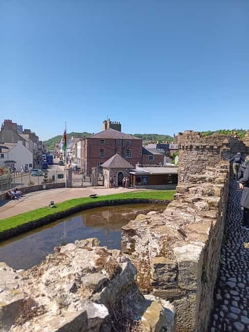 Holyhead: Beaumaris & Anglesey Heritage Tour - Scenic Drive and Welcome in Holyhead