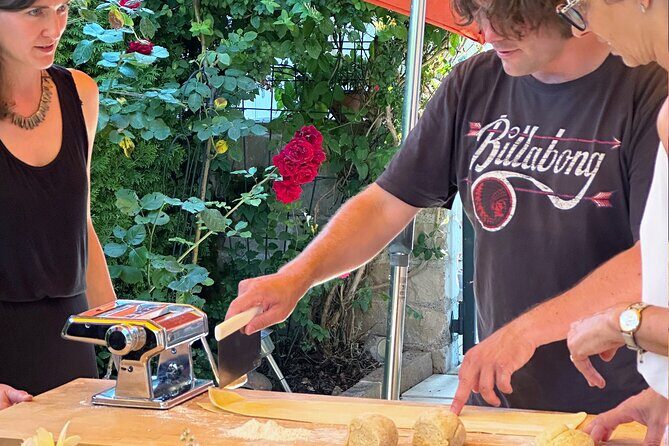 Homemade Italian Lasagna Experience with a Local Family - What the Reviews Say