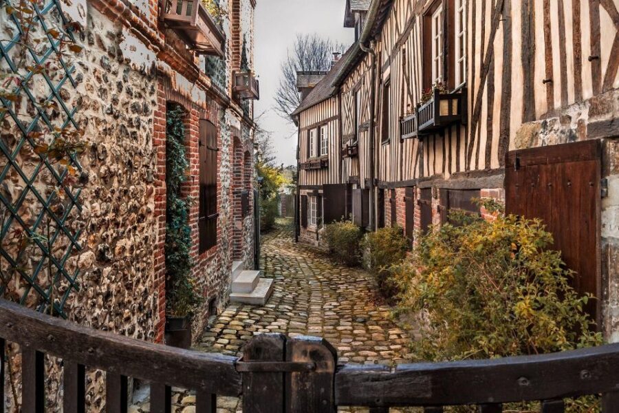 Honfleur Private Guided Walking Tour - The Tour Experience: A Close-up of Honfleur’s Streets