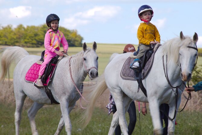horseback riding tour in Prague - Key Points