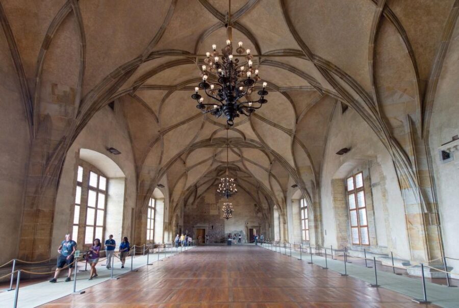 Hradany Prague Castle Guided Tour, Tickets, Transfers - Guided Commentary: What Makes It Special