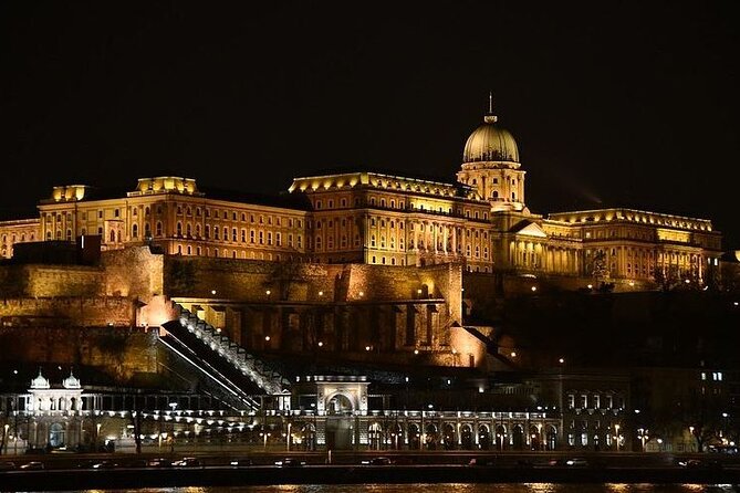 Hungarian History Walking Tour with food tasting - What to Expect from the Hungarian History Walking Tour
