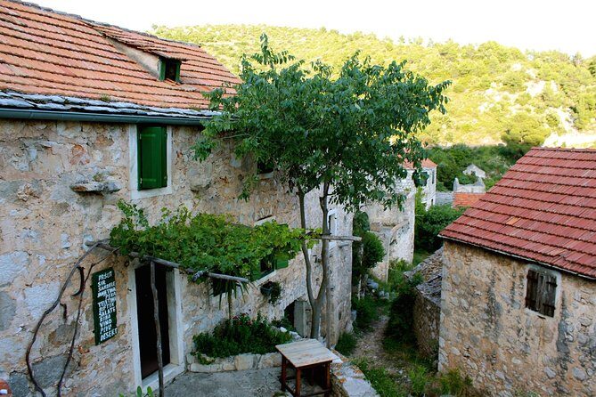 Hvar Charming Abandoned Village Small Group Tour and Local Dinner - Who Will Love This Tour?